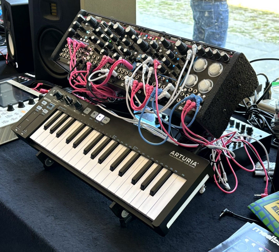 SynthRISE two tier desktop synth stand for medium-sized gear